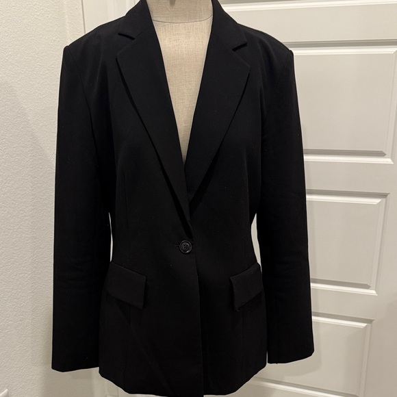 Ellen Tracy | Jackets & Coats | Ellen Tracy Classic Black Suit Jacket ...